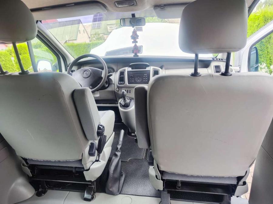 Grey Opel Vivaro 2005 in Marijampole, with an engine capacity of 1.87 L and mileage of 250 thousand km for 6600 €, photo 28 on AUTOMOTO.COM.LV