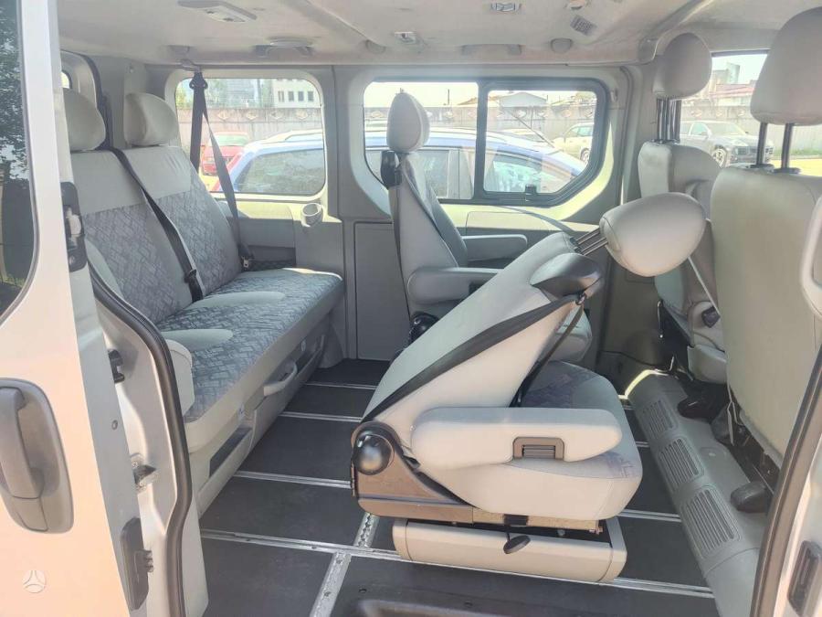 Grey Opel Vivaro 2005 in Marijampole, with an engine capacity of 1.87 L and mileage of 250 thousand km for 6600 €, photo 36 on AUTOMOTO.COM.LV