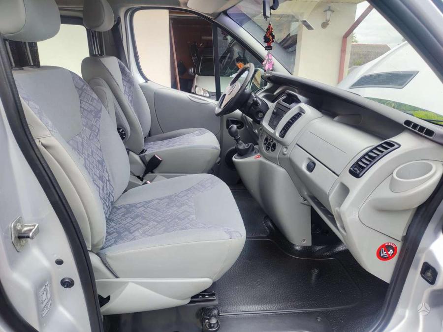 Grey Opel Vivaro 2005 in Marijampole, with an engine capacity of 1.87 L and mileage of 250 thousand km for 6600 €, photo 39 on AUTOMOTO.COM.LV