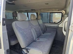 Grey Opel Vivaro 2005 in Radviliskis, with an engine capacity of 2.00 L and mileage of 395 thousand km for 2450 €, photo 11 on AUTOMOTO.COM.LV