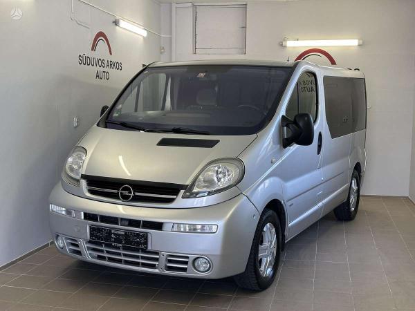 Pelēks Opel Vivaro 2005 Marijampole, ar dzinēja tilpumu 2.46 L un nobraukumu 287 tūkst. km par 6666 €, foto 1 vietnē AUTOMOTO.COM.LV