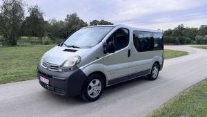 Grey Opel Vivaro 2005 in Kelme, with an engine capacity of 1.90 L and mileage of 352 thousand km for 5200 €, photo  on AUTOMOTO.COM.LV