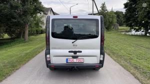 Grey Opel Vivaro 2005 in Kelme, with an engine capacity of 1.90 L and mileage of 352 thousand km for 5200 €, photo 7 on AUTOMOTO.COM.LV