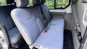 Grey Opel Vivaro 2005 in Kelme, with an engine capacity of 1.90 L and mileage of 352 thousand km for 5200 €, photo 12 on AUTOMOTO.COM.LV