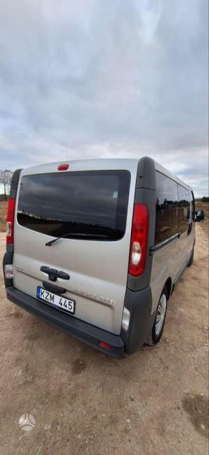 Pelēks Opel Vivaro 2007 Telšiai, ar dzinēja tilpumu 2.00 L un nobraukumu 284 tūkst. km par 6250 €, foto 3 vietnē AUTOMOTO.COM.LV