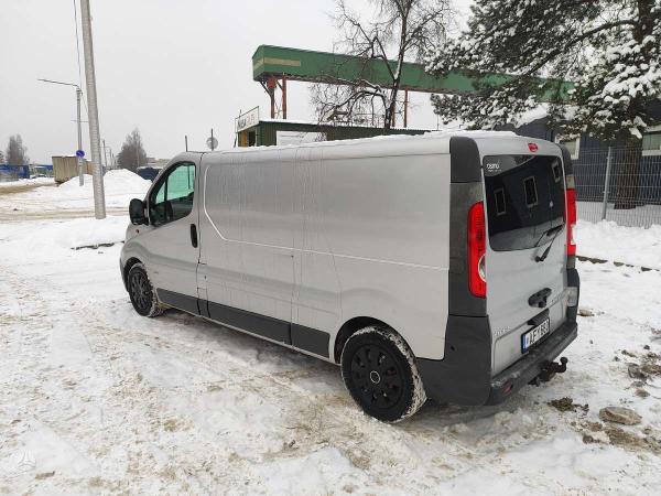 Pelēks Opel Vivaro 2007 Viļņa, ar dzinēja tilpumu 2.00 L un nobraukumu 430 tūkst. km par 3240 €, foto 3 vietnē AUTOMOTO.COM.LV