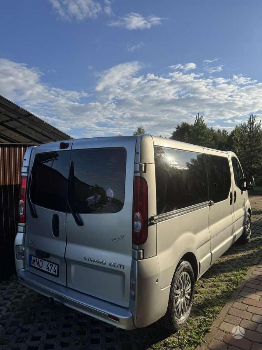 Pelēks Opel Vivaro 2007 Viļņa, ar dzinēja tilpumu 2.00 L un nobraukumu 700 tūkst. km par 7100 €, foto 8 vietnē AUTOMOTO.COM.LV
