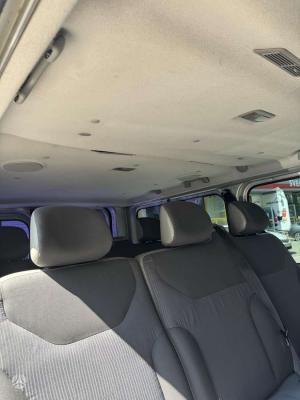 Pelēks Opel Vivaro 2007 Viļņa, ar dzinēja tilpumu 2.00 L un nobraukumu 700 tūkst. km par 7100 €, foto 14 vietnē AUTOMOTO.COM.LV