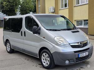 Pelēks Opel Vivaro 2009 Šilutė, ar dzinēja tilpumu 2.46 L un nobraukumu 355 tūkst. km par 5500 €, foto  vietnē AUTOMOTO.COM.LV