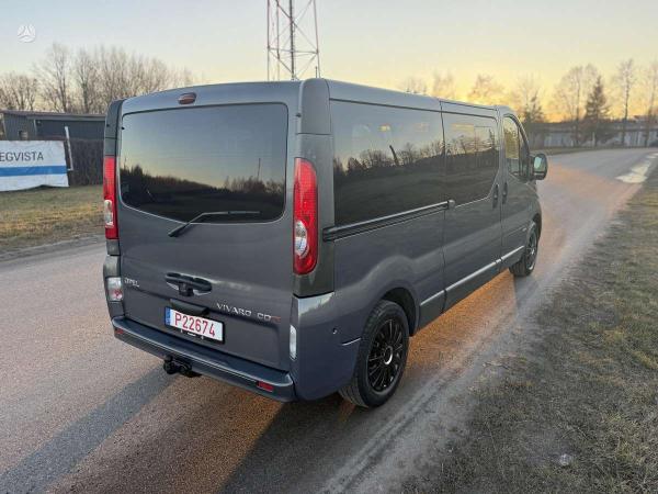 Pelēks Opel Vivaro 2011 Vilkaviškis, ar dzinēja tilpumu 2.00 L un nobraukumu 207 tūkst. km par 8999 €, foto 5 vietnē AUTOMOTO.COM.LV