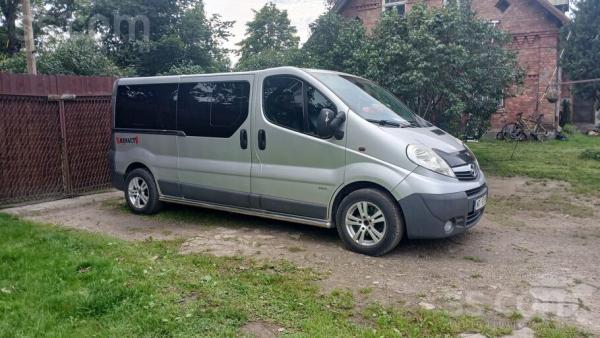 Pelēks Opel Vivaro 2011 Rīga, ar dzinēja tilpumu 2.50 L un nobraukumu 0 tūkst. km par 8000 €, foto 3 vietnē AUTOMOTO.COM.LV