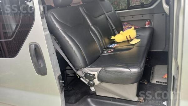 Pelēks Opel Vivaro 2011 Rīga, ar dzinēja tilpumu 2.50 L un nobraukumu 0 tūkst. km par 8000 €, foto 7 vietnē AUTOMOTO.COM.LV