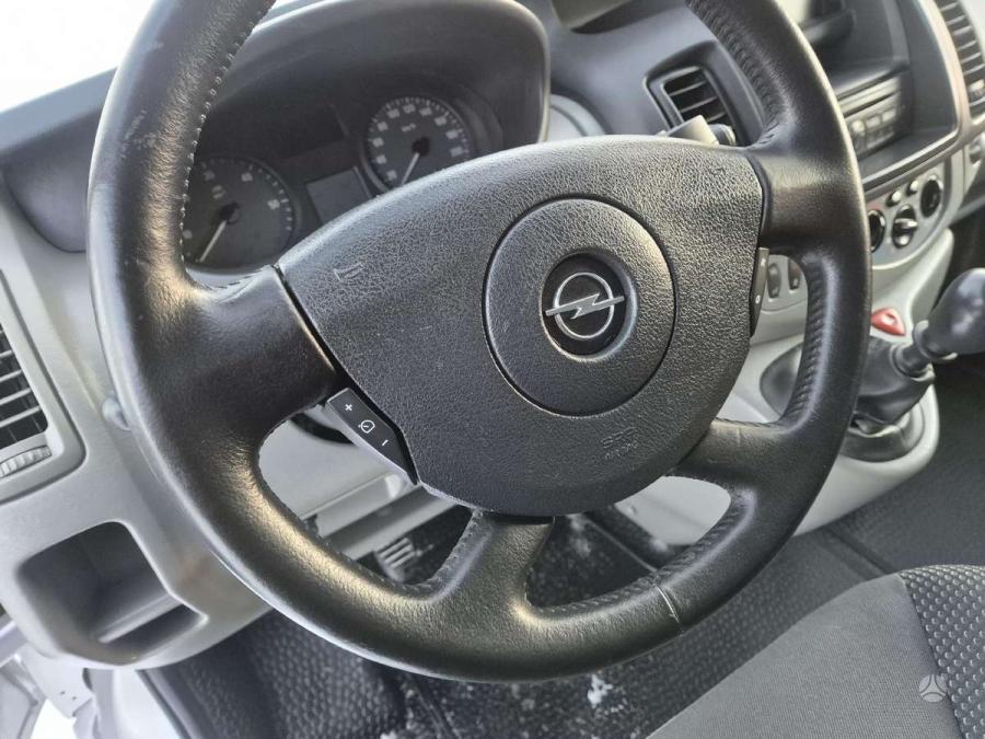 Pelēks Opel Vivaro 2012 Marijampole, ar dzinēja tilpumu 2.00 L un nobraukumu 238 tūkst. km par 8900 €, foto 20 vietnē AUTOMOTO.COM.LV