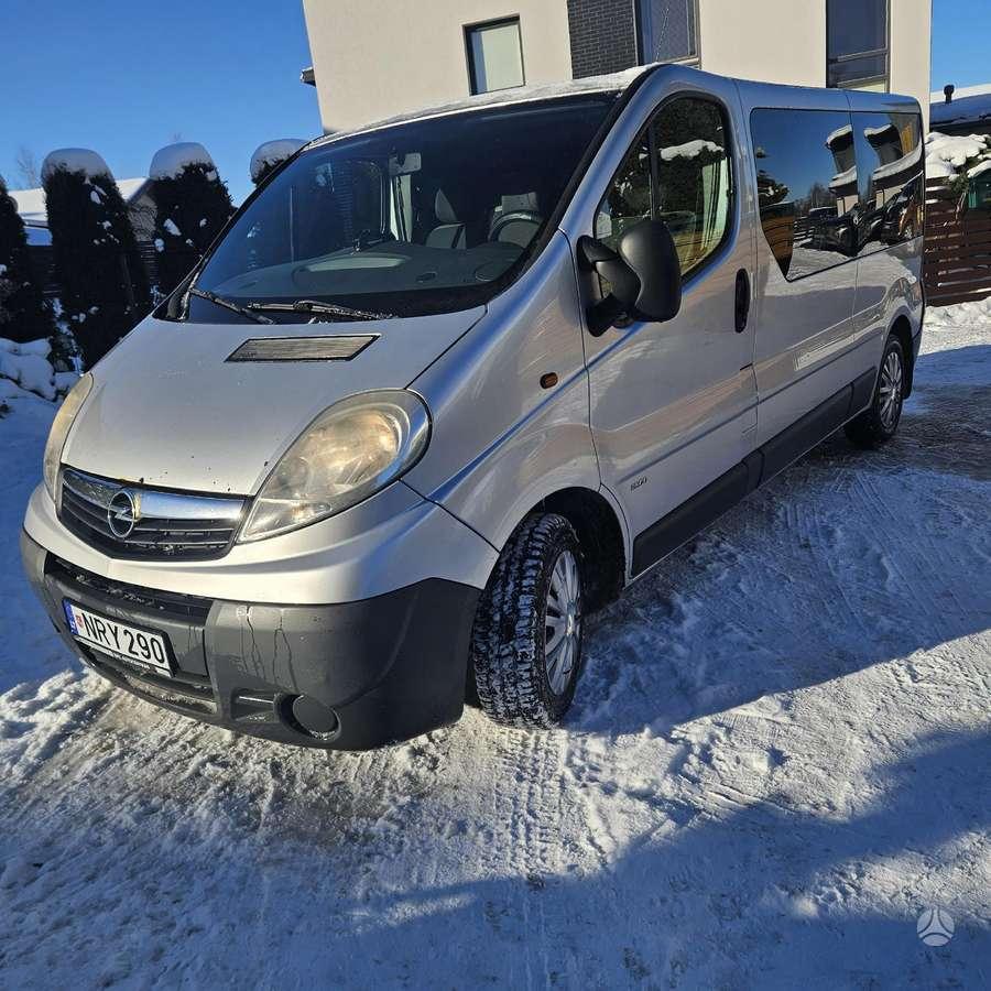 Pelēks Opel Vivaro 2012 Viļņa, ar dzinēja tilpumu 2.00 L un nobraukumu 346 tūkst. km par 6200 €, foto 4 vietnē AUTOMOTO.COM.LV