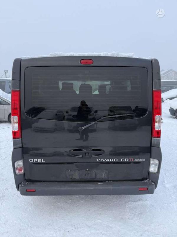 Pelēks Opel Vivaro 2013 Klaipėda, ar dzinēja tilpumu 2.00 L un nobraukumu 108 tūkst. km par 7800 €, foto 6 vietnē AUTOMOTO.COM.LV