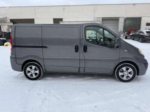 Grey Opel Vivaro 2013 in Vilnius, with an engine capacity of 2.00 L and mileage of 322 thousand km for 5200 €, photo 4 on AUTOMOTO.COM.LV
