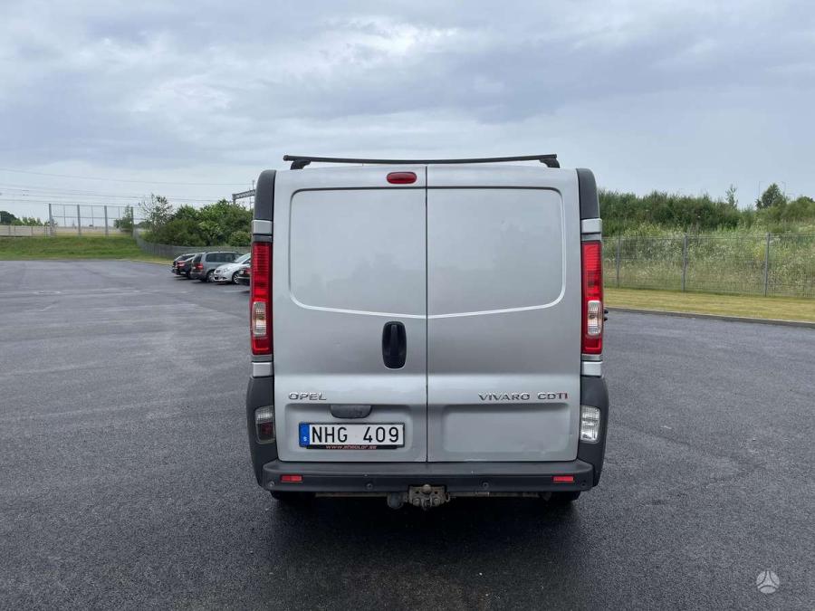 Grey Opel Vivaro 2013 in Telschi, with an engine capacity of 2.00 L and mileage of 248 thousand km for 5699 €, photo 7 on AUTOMOTO.COM.LV