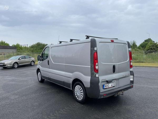 Pelēks Opel Vivaro 2013 Telšiai, ar dzinēja tilpumu 2.00 L un nobraukumu 248 tūkst. km par 5699 €, foto 7 vietnē AUTOMOTO.COM.LV