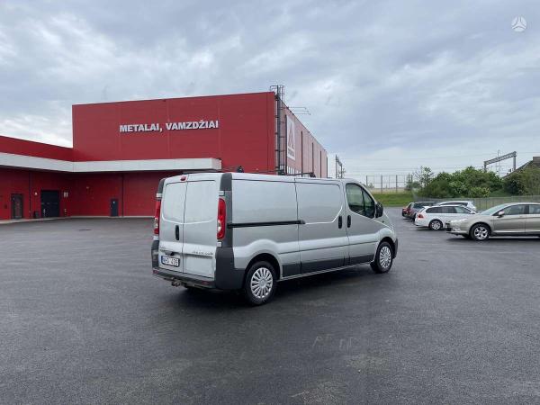 Pelēks Opel Vivaro 2013 Telšiai, ar dzinēja tilpumu 2.00 L un nobraukumu 248 tūkst. km par 5699 €, foto 10 vietnē AUTOMOTO.COM.LV