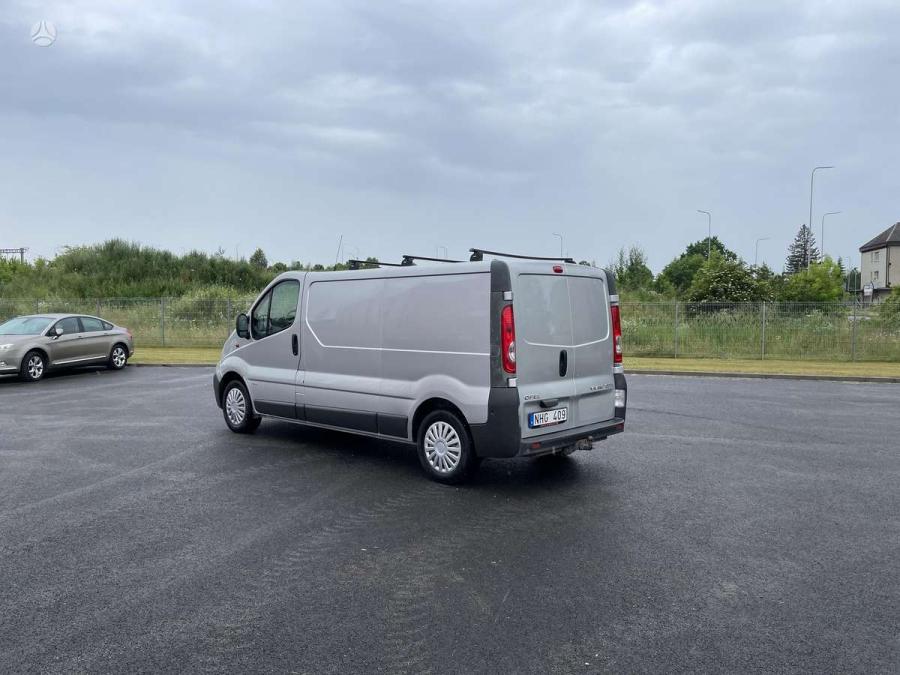 Grey Opel Vivaro 2013 in Telschi, with an engine capacity of 2.00 L and mileage of 248 thousand km for 5699 €, photo 12 on AUTOMOTO.COM.LV