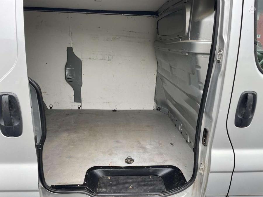 Grey Opel Vivaro 2013 in Telschi, with an engine capacity of 2.00 L and mileage of 248 thousand km for 5699 €, photo 14 on AUTOMOTO.COM.LV