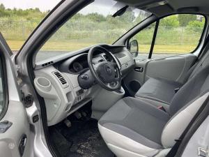 Grey Opel Vivaro 2013 in Telschi, with an engine capacity of 2.00 L and mileage of 248 thousand km for 5699 €, photo 16 on AUTOMOTO.COM.LV