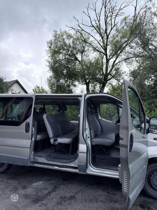 Pelēks Opel Vivaro 2013 Kauņa, ar dzinēja tilpumu 0.00 L un nobraukumu 390 tūkst. km par 5800 €, foto 1 vietnē AUTOMOTO.COM.LV