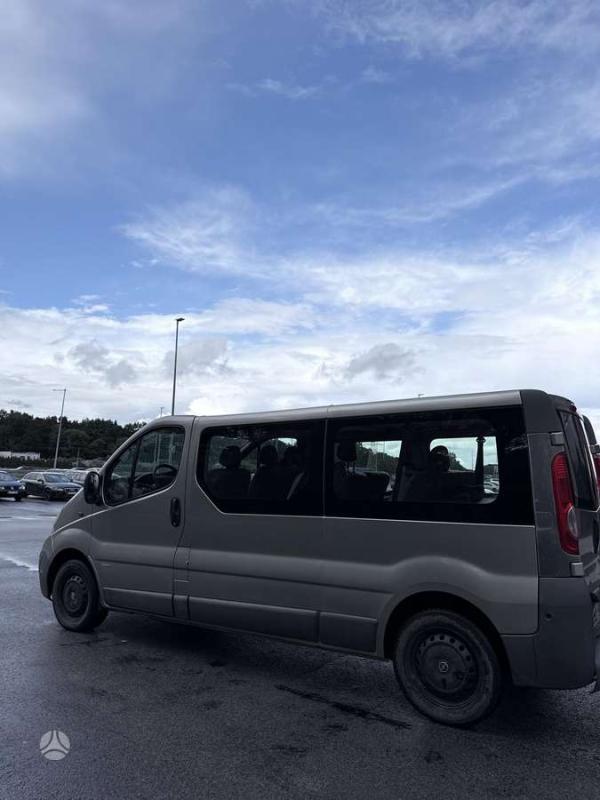 Pelēks Opel Vivaro 2013 Kauņa, ar dzinēja tilpumu 0.00 L un nobraukumu 390 tūkst. km par 5800 €, foto 2 vietnē AUTOMOTO.COM.LV