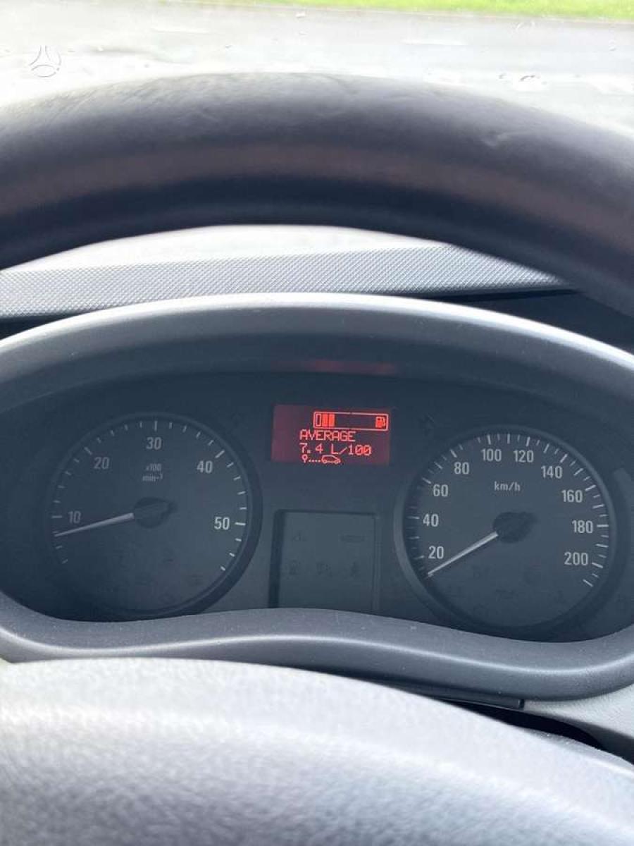 Pelēks Opel Vivaro 2013 Kauņa, ar dzinēja tilpumu 0.00 L un nobraukumu 390 tūkst. km par 5800 €, foto 4 vietnē AUTOMOTO.COM.LV