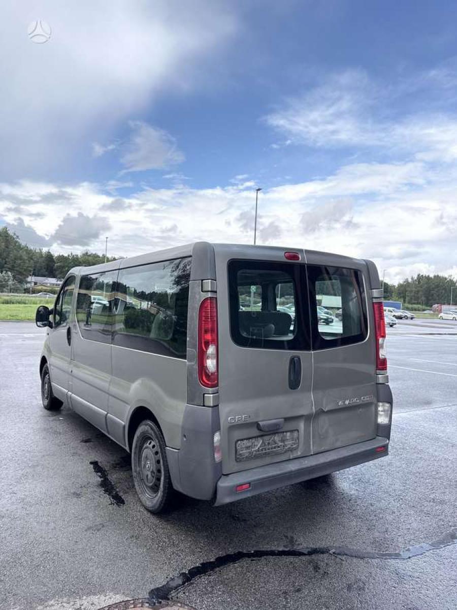 Pelēks Opel Vivaro 2013 Kauņa, ar dzinēja tilpumu 0.00 L un nobraukumu 390 tūkst. km par 5800 €, foto 12 vietnē AUTOMOTO.COM.LV