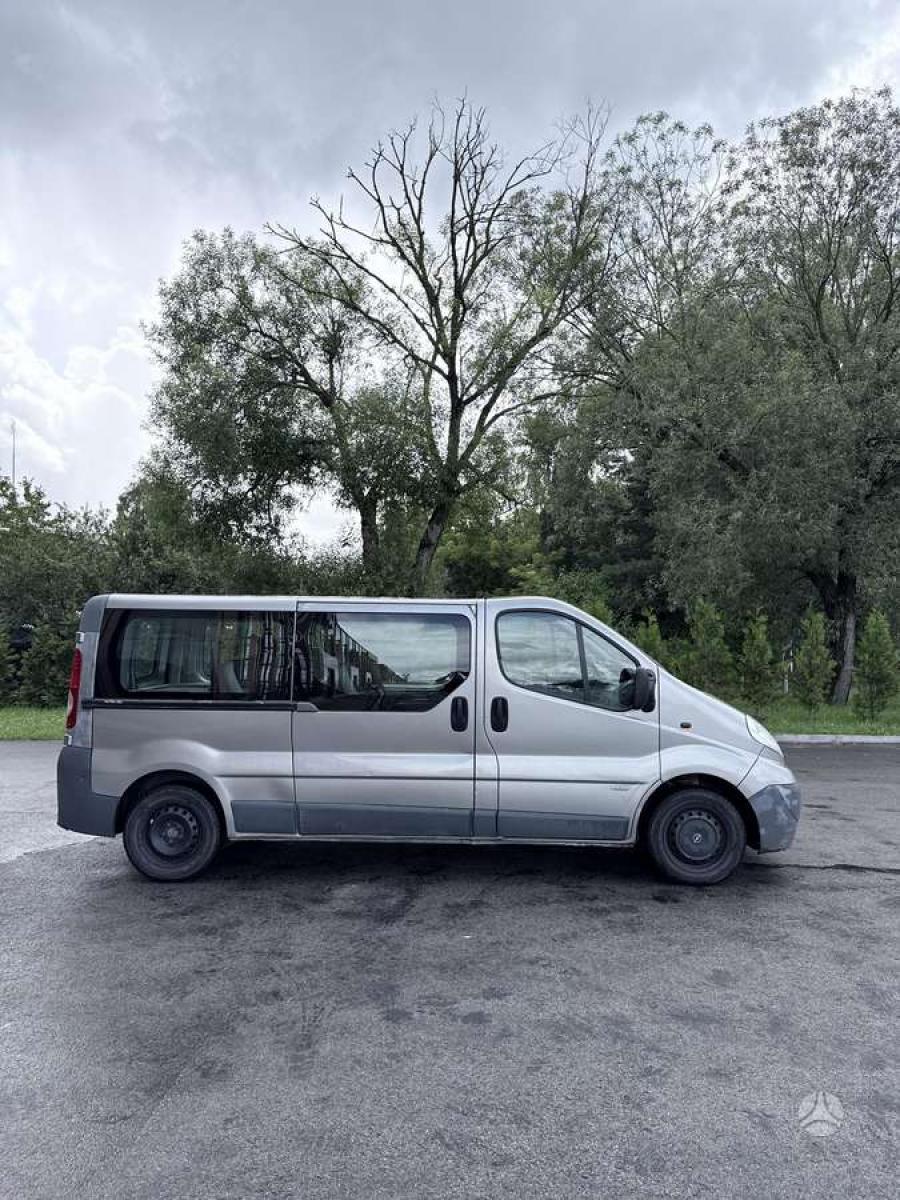 Pelēks Opel Vivaro 2013 Kauņa, ar dzinēja tilpumu 0.00 L un nobraukumu 390 tūkst. km par 5800 €, foto 18 vietnē AUTOMOTO.COM.LV