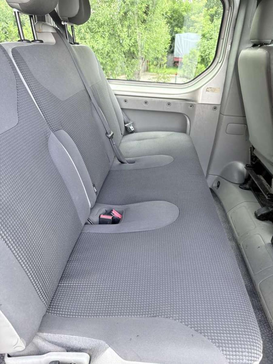 Pelēks Opel Vivaro 2013 Kauņa, ar dzinēja tilpumu 0.00 L un nobraukumu 390 tūkst. km par 5800 €, foto 19 vietnē AUTOMOTO.COM.LV