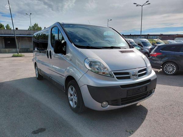Pelēks Opel Vivaro 2013 Klaipėda, ar dzinēja tilpumu 2.00 L un nobraukumu 313 tūkst. km par 8500 €, foto 3 vietnē AUTOMOTO.COM.LV