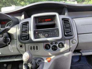Pelēks Opel Vivaro 2013 Klaipėda, ar dzinēja tilpumu 2.00 L un nobraukumu 313 tūkst. km par 8500 €, foto 10 vietnē AUTOMOTO.COM.LV