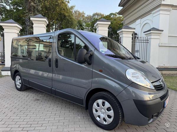 Grey Opel Vivaro 2013 in Vilnius, with an engine capacity of 2.00 L and mileage of 260 thousand km for 9999 €, photo 28 on AUTOMOTO.COM.LV