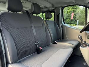 Grey Opel Vivaro 2013 in Vilnius, with an engine capacity of 2.00 L and mileage of 260 thousand km for 9999 €, photo 37 on AUTOMOTO.COM.LV