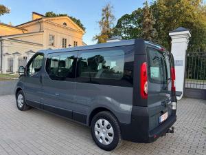 Grey Opel Vivaro 2013 in Vilnius, with an engine capacity of 2.00 L and mileage of 260 thousand km for 9999 €, photo 49 on AUTOMOTO.COM.LV