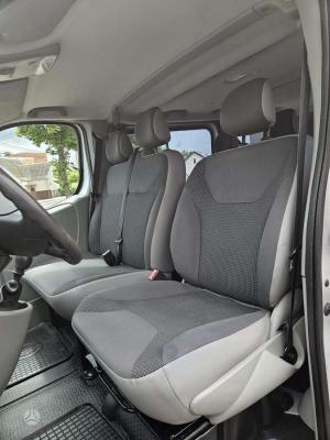 Grey Opel Vivaro 2013 in Siauliai, with an engine capacity of 2.00 L and mileage of 244 thousand km for 11950 €, photo 14 on AUTOMOTO.COM.LV