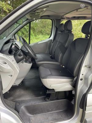 Grey Opel Vivaro 2013 in Klaipeda, with an engine capacity of 2.00 L and mileage of 202 thousand km for 9950 €, photo 20 on AUTOMOTO.COM.LV