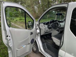 Grey Opel Vivaro 2013 in Klaipeda, with an engine capacity of 2.00 L and mileage of 202 thousand km for 9950 €, photo 22 on AUTOMOTO.COM.LV