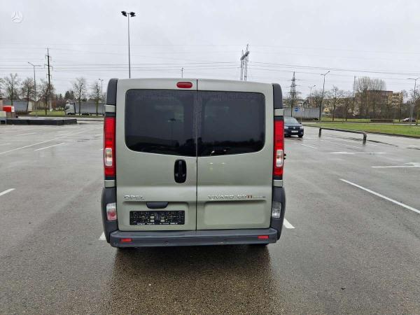 Pelēks Opel Vivaro 2014 Šauļi, ar dzinēja tilpumu 2.00 L un nobraukumu 272 tūkst. km par 7900 €, foto 6 vietnē AUTOMOTO.COM.LV