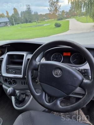 Pelēks Opel Vivaro 2014 Rīga, ar dzinēja tilpumu 2.00 L un nobraukumu 320 tūkst. km par 1800 €, foto 5 vietnē AUTOMOTO.COM.LV