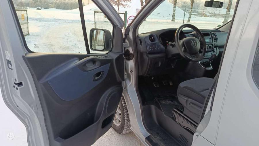 Pelēks Opel Vivaro 2015 Tauragė, ar dzinēja tilpumu 1.60 L un nobraukumu 230 tūkst. km par 9400 €, foto 16 vietnē AUTOMOTO.COM.LV