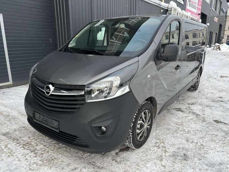 Grey Opel Vivaro 2015 in Alytus, with an engine capacity of 1.60 L and mileage of 274 thousand km for 8950 €, photo 1 on AUTOMOTO.COM.LV