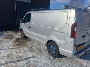 Pelēks Opel Vivaro 2015 Kretinga, ar dzinēja tilpumu 1.60 L un nobraukumu 250 tūkst. km par 4200 €, foto 5 vietnē AUTOMOTO.COM.LV
