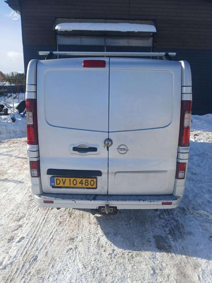 Pelēks Opel Vivaro 2015 Kretinga, ar dzinēja tilpumu 1.60 L un nobraukumu 250 tūkst. km par 4200 €, foto 6 vietnē AUTOMOTO.COM.LV