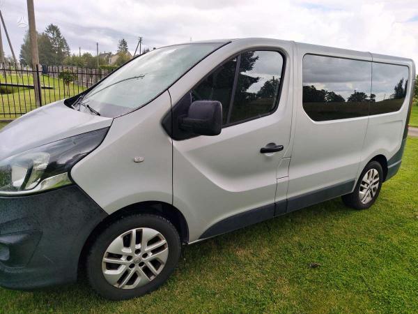 Pelēks Opel Vivaro 2015 Rokiškis, ar dzinēja tilpumu 1.60 L un nobraukumu 210 tūkst. km par 10400 €, foto 4 vietnē AUTOMOTO.COM.LV