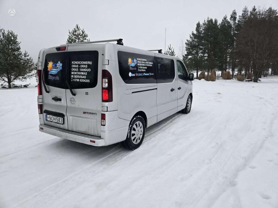 Pelēks Opel Vivaro 2016 Kauņa, ar dzinēja tilpumu 1.60 L un nobraukumu 276 tūkst. km par 13800 €, foto 4 vietnē AUTOMOTO.COM.LV