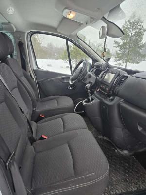 Pelēks Opel Vivaro 2016 Kauņa, ar dzinēja tilpumu 1.60 L un nobraukumu 276 tūkst. km par 13800 €, foto 9 vietnē AUTOMOTO.COM.LV