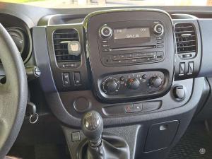 Grey Opel Vivaro 2016 in Siauliai, with an engine capacity of 1.60 L and mileage of 256 thousand km for 10700 €, photo 10 on AUTOMOTO.COM.LV